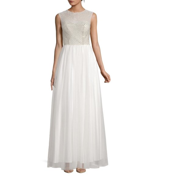 My Michelle | Dresses | My Michelle Sleeveless Ball Gown Ivory | Poshmark